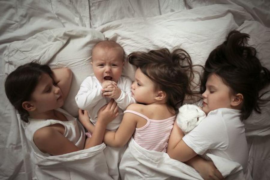Mama 4+. W ZUS-ie można składać wnioski. Kto i na jakich warunkach ...
